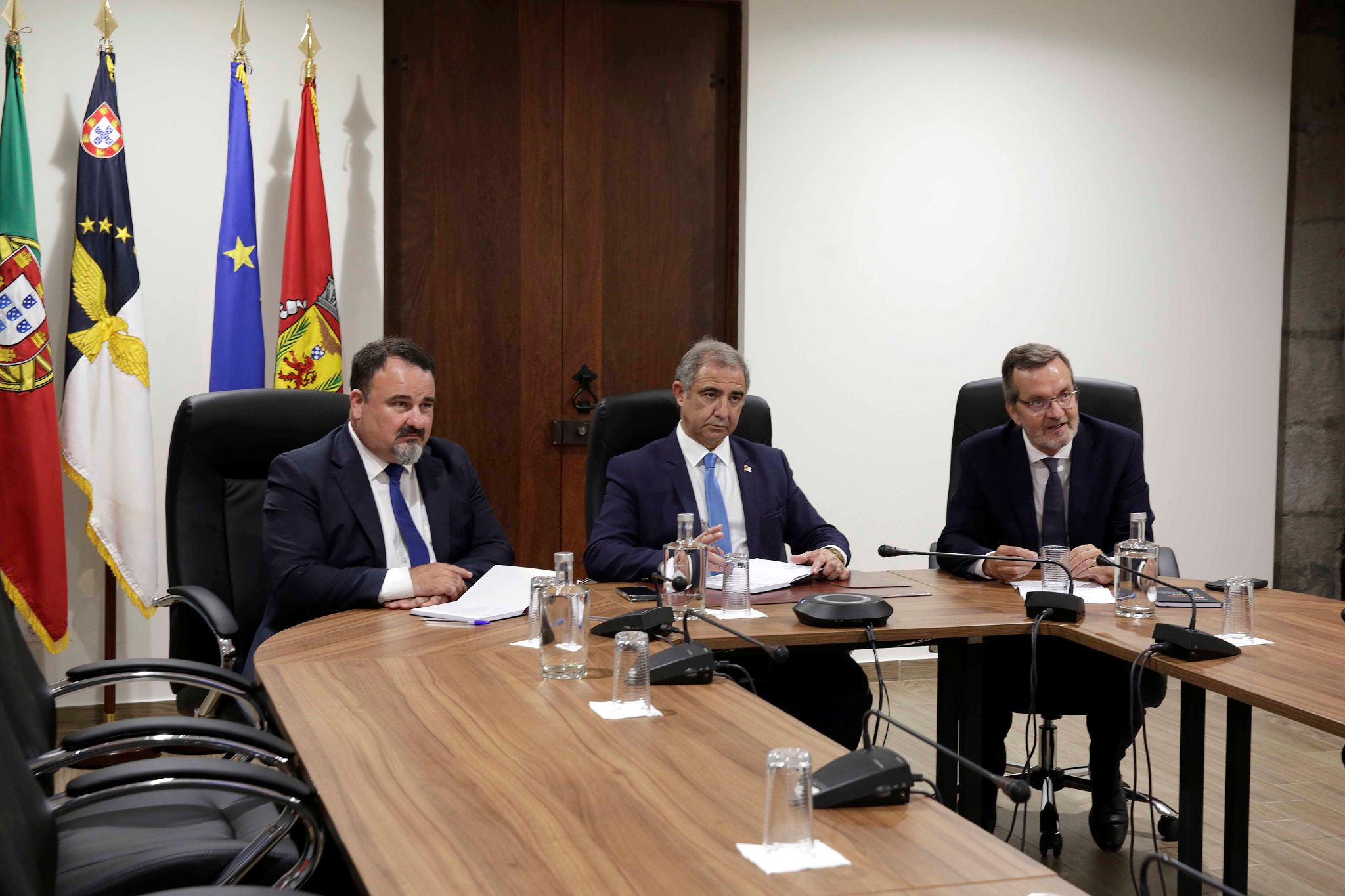 TOMARAM POSSE OS NOVOS CONSELHEIROS DA DIÁSPORA AÇORIANA – Praia Expresso